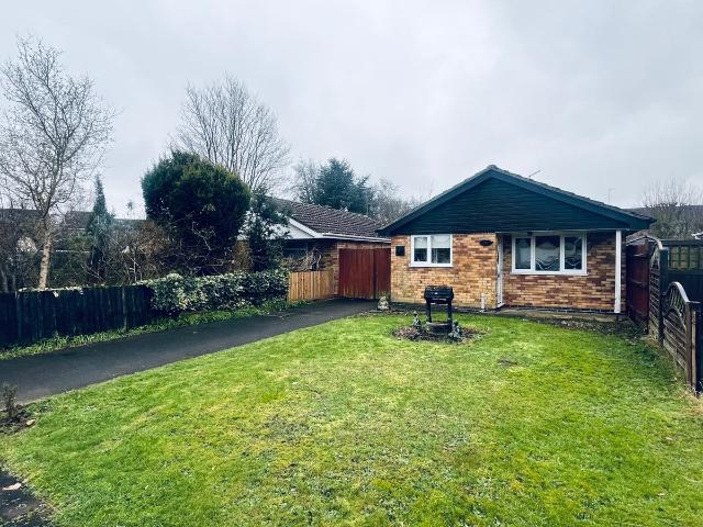 Sunnymead, Peterborough PE4, 2 bed bungalow to rent, £950 pcm | PrimeLocation