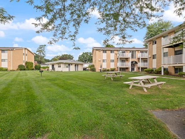 Sunnydale Estates Apartments 1 BED 1 BATH ABBEY RUN