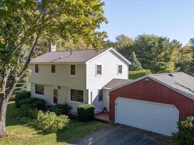 Sunnyfield Ln, Warren, Home For Sale