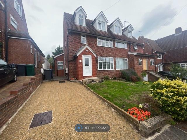 Sunnyfield, London NW7, 4 bed semi detached house to rent, £3,250 pcm | PrimeLocation