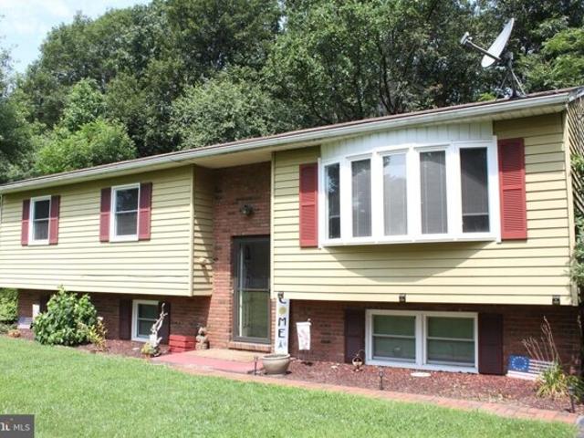 Sunnyhill Ln, Dauphin, Home For Sale