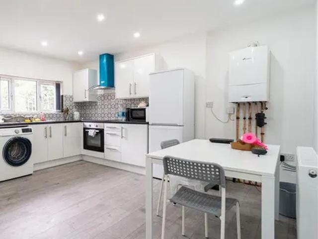 Sunnyside, 97 Sandon Road, Warley Wigorn, B17 8EE, United Kingdom | 2 bed house for rent #133648635 | Rentberry