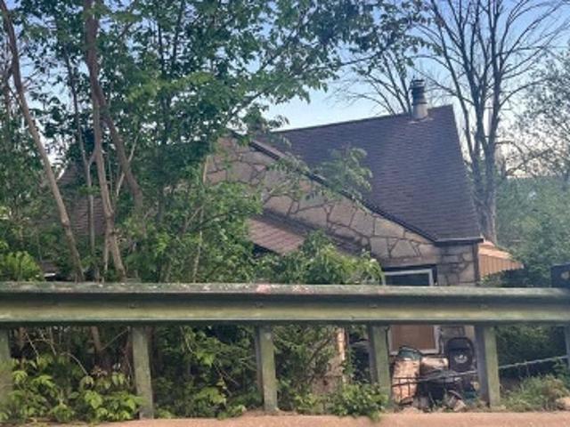 Sunnyside Dr