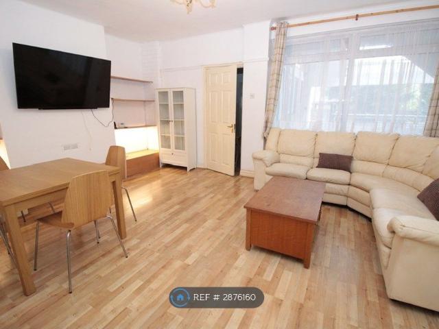 Sunnyside House, London NW2, 2 bed flat to rent, £1,900 pcm | PrimeLocation