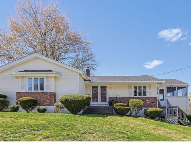 Sunnyside Ln, Milford, Home For Sale
