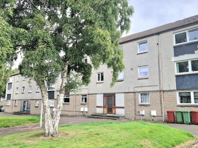 Sunnyside Street, Camelon, Falkirk FK1, 3 bed flat to rent, £795 pcm | PrimeLocation