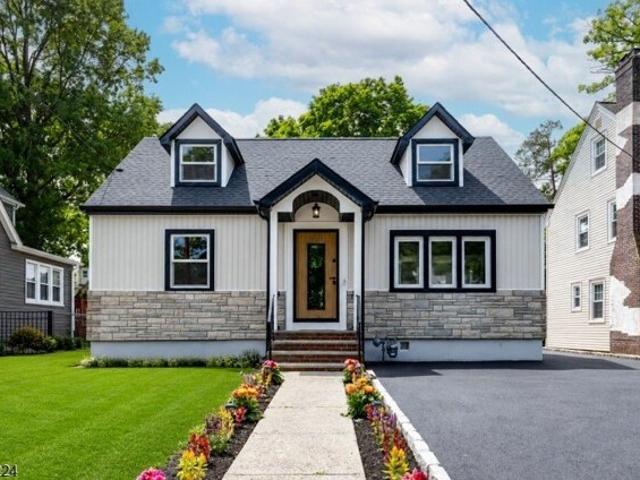 Sunnyside Pl, Plainfield, Home For Sale