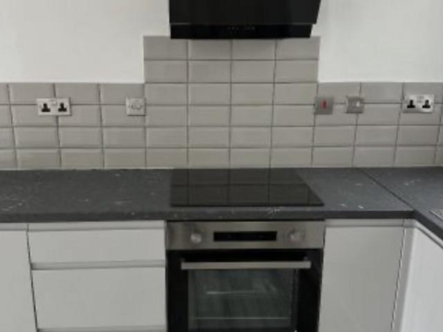 Sunnyside Road, East, London, N9 3 bed terraced house to rent £2,300 pcm £531 pw