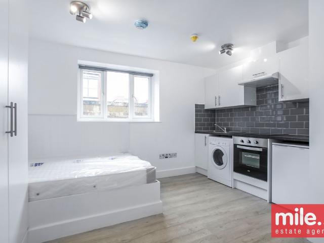 Sunnyside Terrace, London NW9, Studio to rent, £1,150 pcm | PrimeLocation