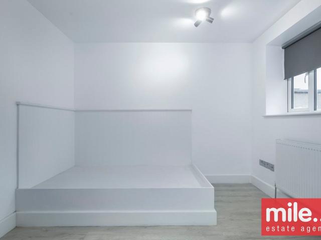 Sunnyside Terrace, London NW9, Studio to rent, £1,250 pcm | PrimeLocation
