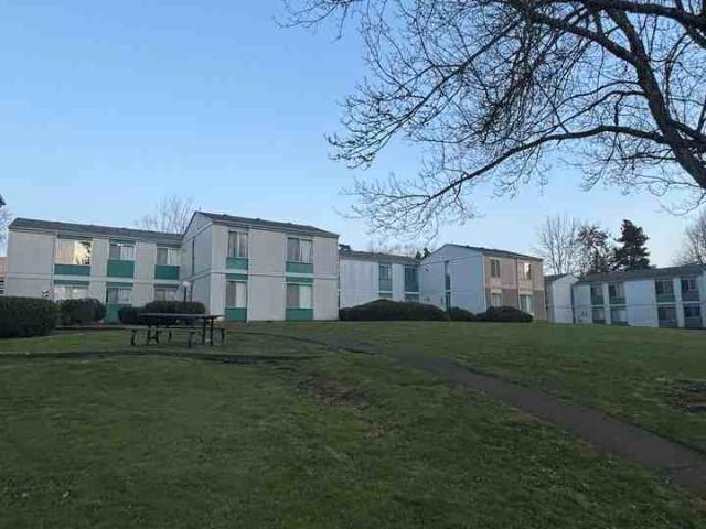 Sunnyside Village Apartments 2 Bedroom Apartment for Rent at 4810 Sunnyside Rd Se, Salem, OR 97302 Morningside