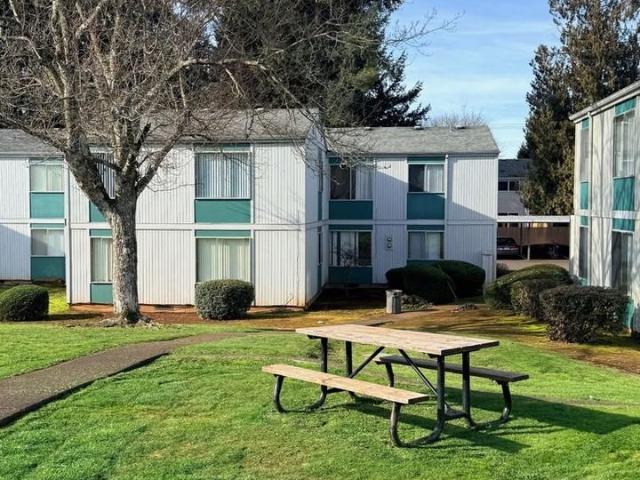 Sunnyside Village Apartments 3 Bedroom Apartment for Rent at 4810 Sunnyside Rd Se, Salem, OR 97302 Morningside