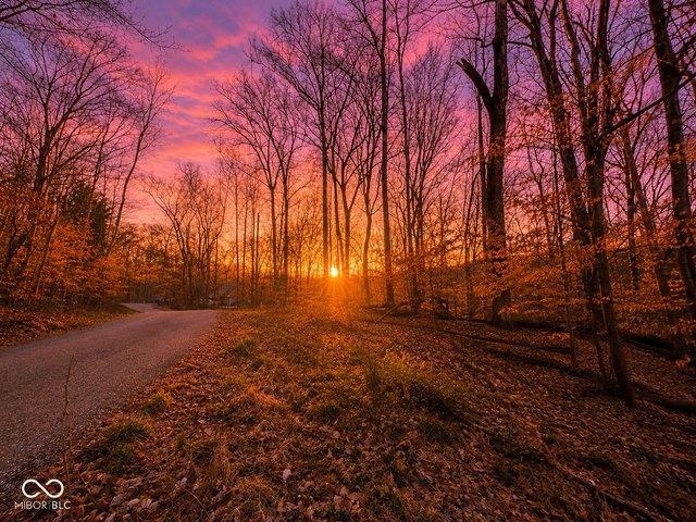 Sunnyslope Dr E, Martinsville, IN 46151