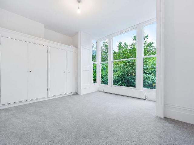 Sunnyways, Prince Imperial Road, Chislehurst, Kent BR7, 2 bed flat to rent, £1,800 pcm | PrimeLocation