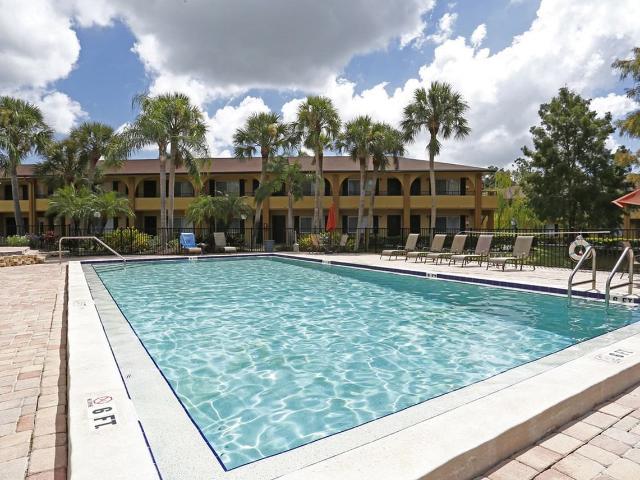 Sunpointe Place Apartments 1 Bedroom Apartment for Rent at 701 E Bay Dr, Largo, FL 33770