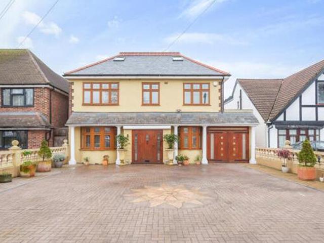 Sunray Avenue, West Drayton, 6 Bedroom Detached