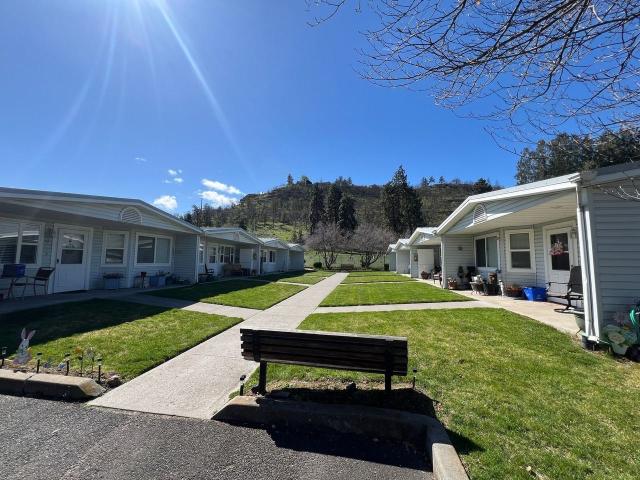 Sunray Terrace Senior Apartments 2 Bedroom Apartment for Rent at 1312 W 10th St, The Dalles, OR 97058