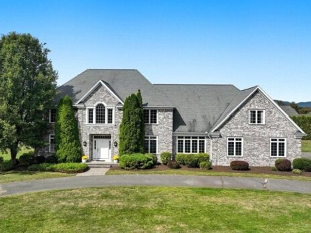 Sunrise Cir, South Hadley, Home For Sale