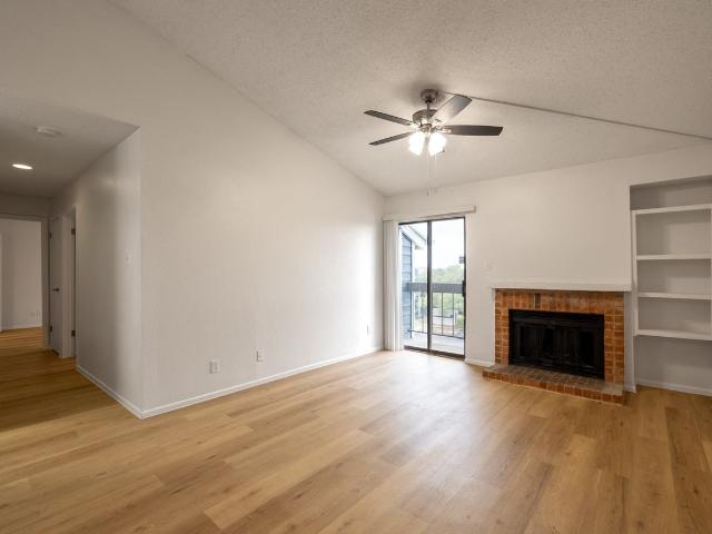 Sunset Canyon 2 Bedroom Apartment for Rent at 2170 Thousand Oaks Dr, San Antonio, TX 78232 Lorrence Creek