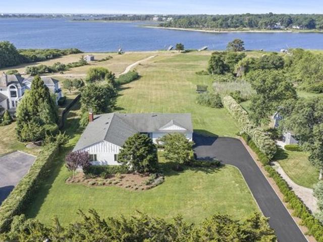 Sunset Ave, East Quogue, Home For Sale