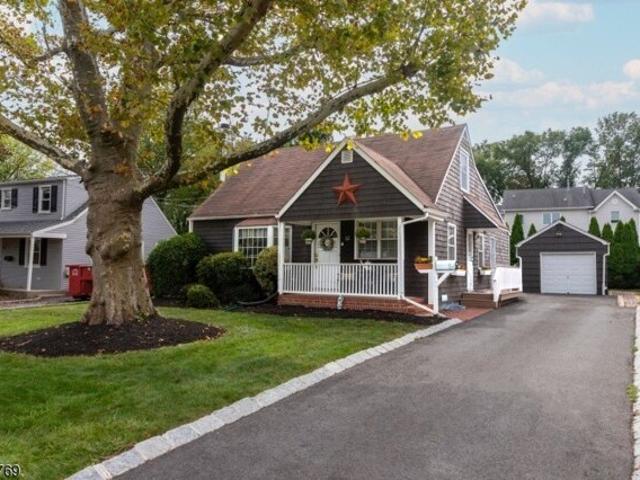 Sunset Dr, Clark, Home For Sale