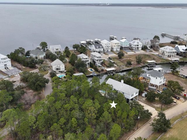 Sunset Drive, Pass Christian, MS 39571