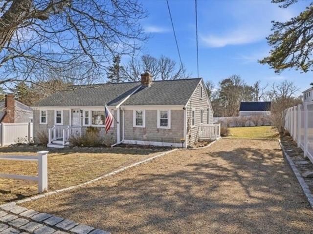 Sunset Ln, Dennis, Home For Sale