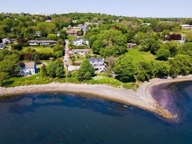 Sunset Ln, Portsmouth, Home For Sale