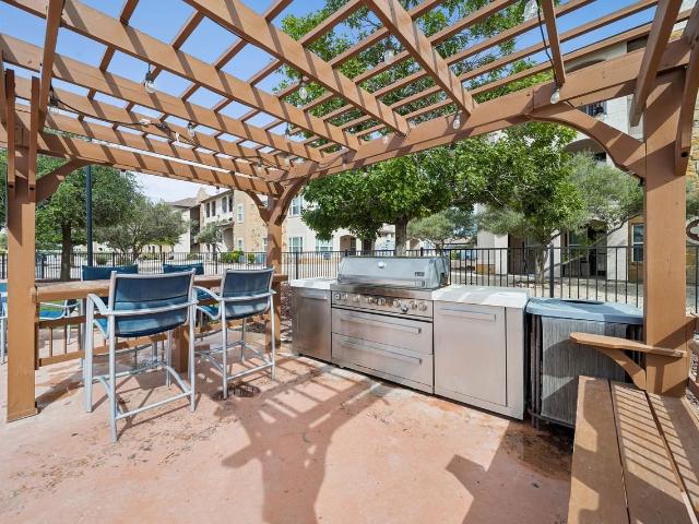 Sunset Lodge 1 Bedroom Apartment for Rent at 7701 E Highway 191, Odessa, TX 79762