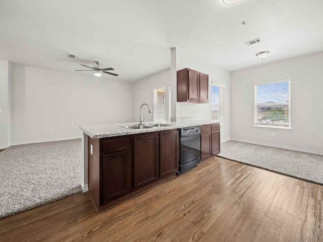 Sunset Lodge 1 Bedroom Apartment for Rent at 7701 E Highway 191, Odessa, TX 79762