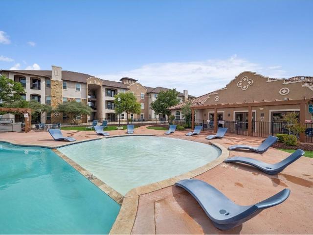Sunset Lodge 2 Bedroom Apartment for Rent at 7701 E Highway 191, Odessa, TX 79762