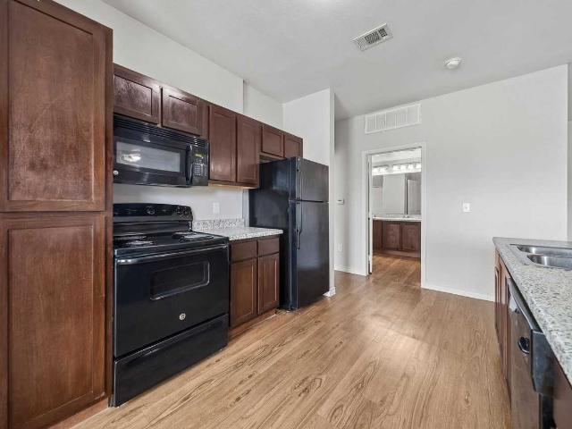Sunset Lodge 2 Bedroom Apartment for Rent at 7701 E Highway 191, Odessa, TX 79762