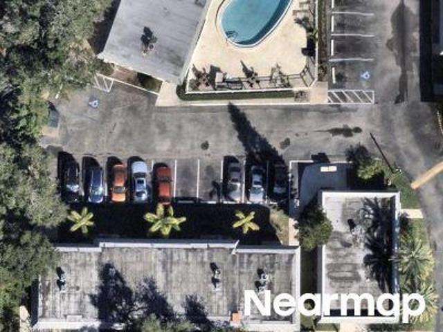 Sunset Point Rd Apt