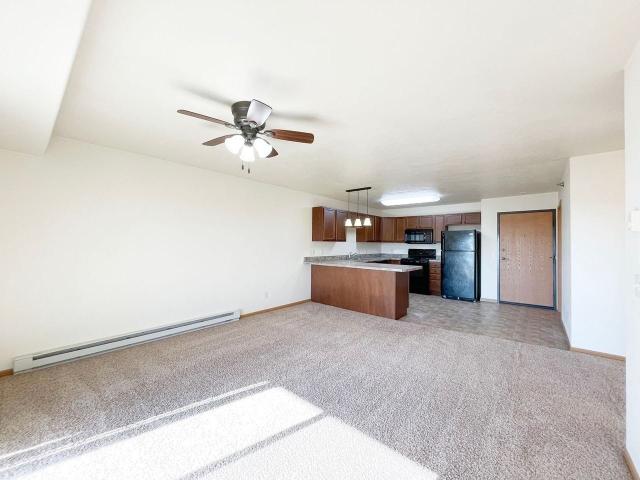Sunset Pointe Apartments 2 Bedroom Apartment for Rent at 2200 33rd St Nw, Minot, ND 58703