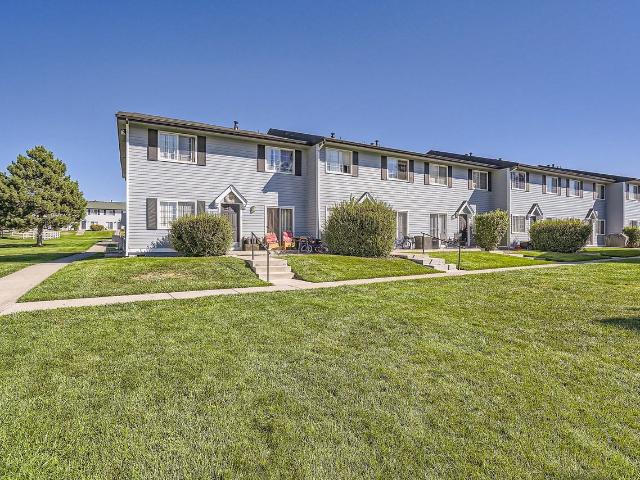 Sunset Peak 2 Bedroom Apartment for Rent at 475 Russell Blvd, Thornton, CO 80229