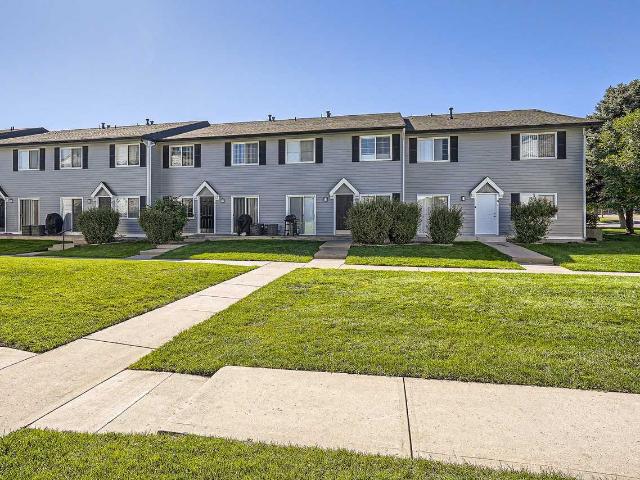 Sunset Peak 3 Bedroom Apartment for Rent at 475 Russell Blvd, Thornton, CO 80229