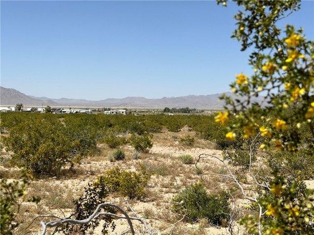 Sunset Rd, Lucerne Valley, CA 92356