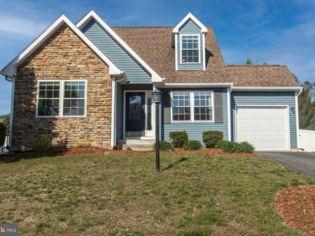 Sunset Rd, Mount Royal, Home For Sale