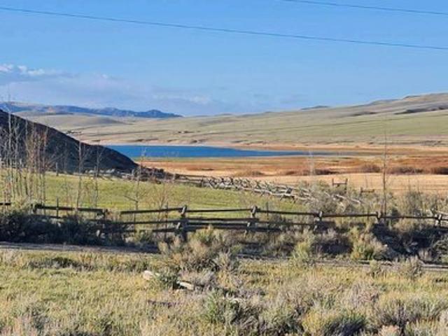 Sunset Rd W, Dillon, MT 59725