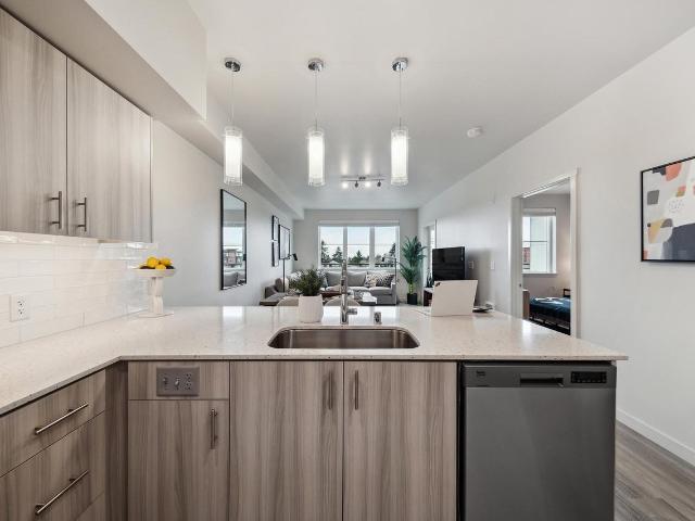 Sunset Terrace 1 Bedroom Apartment for Rent at 2715 Sunset Ln Ne, Renton, WA 98056 Sunset