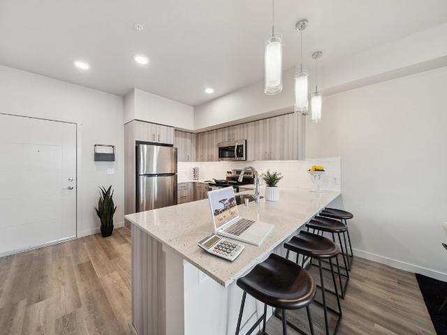 Sunset Terrace 1 Bedroom Apartment for Rent at 2715 Sunset Ln Ne, Renton, WA 98056 Sunset