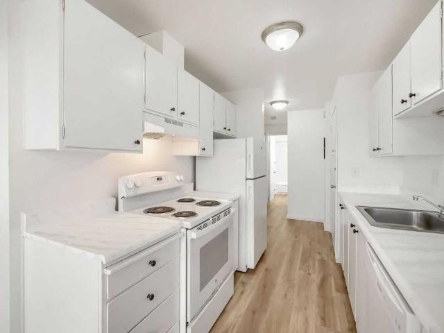 Sunset View Apartments 1 Bedroom Apartment for Rent at 1140 Edmonds Ave Ne, Renton, WA 98056 Sunset