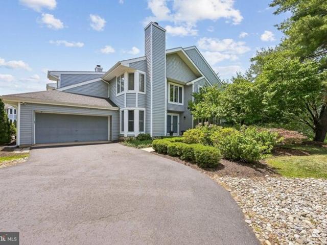 Sunshine Lakes Dr, Voorhees, Home For Sale