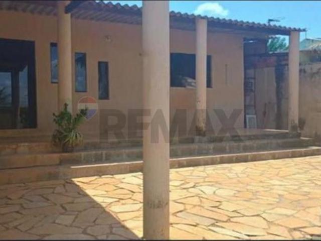Sua Casa dos Sonhos no Coração do DF!