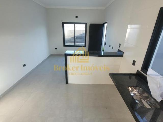 Sua casa NOVA espera por você! Bairro Golfinhos