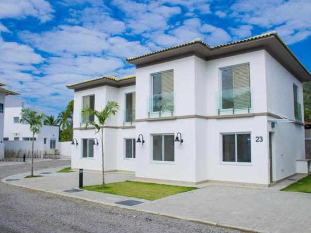 Sua nova casa em condominio fechado em São Sebastião Canto das Cigarras