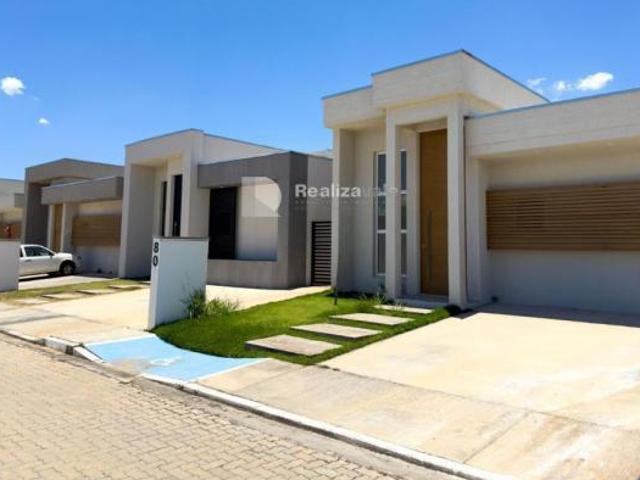Sua Próxima Casa Espera por Você | Condomínio Completo em Pindamonhangaba