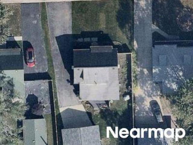 Suburban Ln