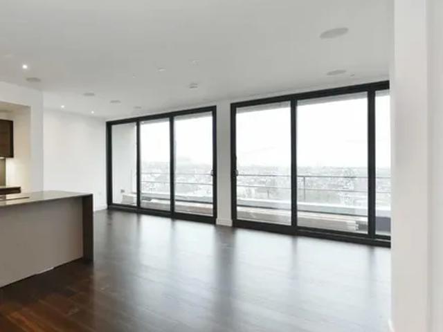 Subway, 233 Finchley Road, London, NW3 6LS, United Kingdom | 3 bed apartment for rent #130157571 | Rentberry