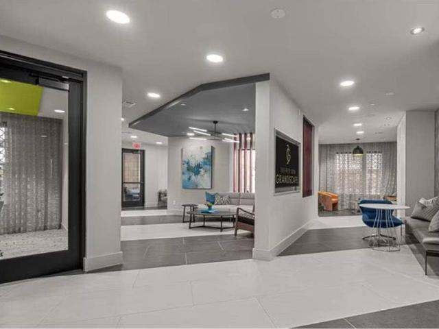 SUBLEASE JEFFERSON GRANDSCAPEE